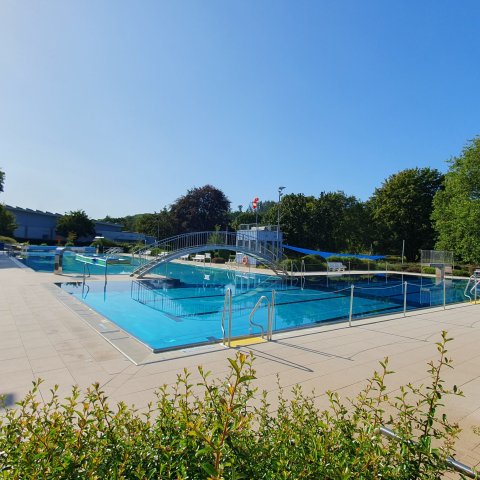 Freibad Niederselters | Gemeinde Selters-Taunus